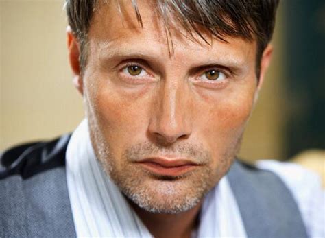 Hot Damn R Madsmikkelsen