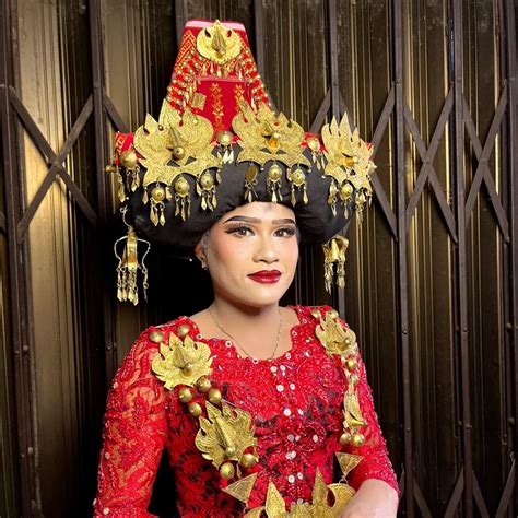 Desia Natalia Bangun Natal Sma Tigapanah Make Up Desia Natalia Hairdo Repalni 26 Instagram