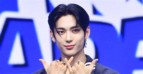 St포토 나우어데이즈 시윤 비주얼로 시선강탈