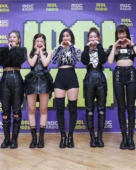 200313 Itzy Idol Radio Twitter Update