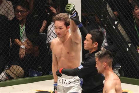 朝倉未来、元王者に完勝 Rizin主役の帰還にネットの声「強かった！」も「これで平本戦は完全消滅か」 Encount