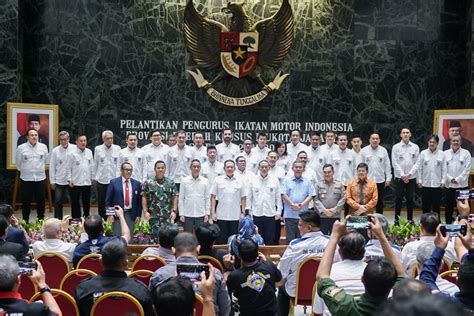 Bamsoet Lantik Pengurus IMI DKI Jakarta 2021 2025