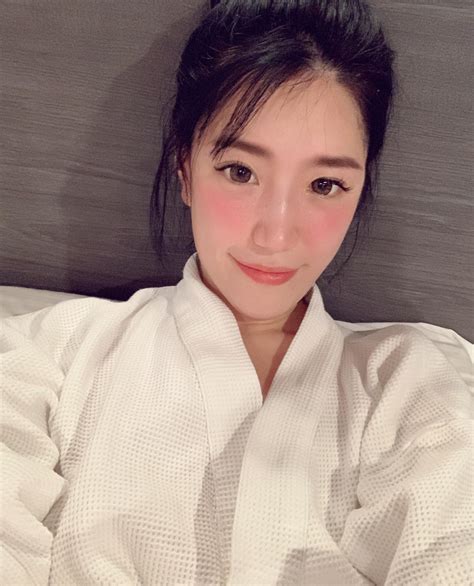 黃靖芸律師。生活法律沙龍 真正讓生命閃閃發光的，未必是職業、成就而已，反而是那些微不足道的小事，才真正走進我們心裡