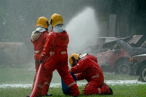 What To Do In Case Of A Firecracker Accident