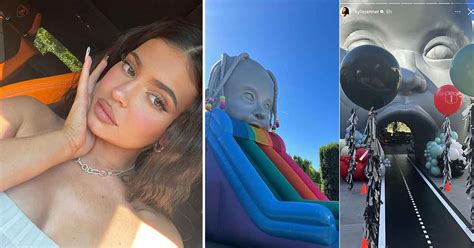 Kylie Jenner Throws Tone Deaf Astroworld Themed Bday Party Facepalm