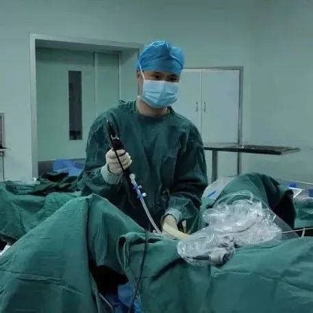 少见5厘米大的肾结石湖口这家医院不开刀就把它祛除了 大伯 沈亮 上海