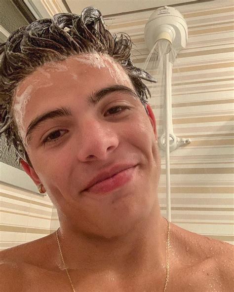 Thomaz Costa Costa Saindo Instagram