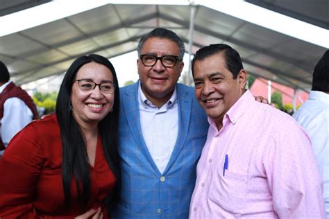 Tenemos la obligación de señalar excesos y corrupción oficial Azucena