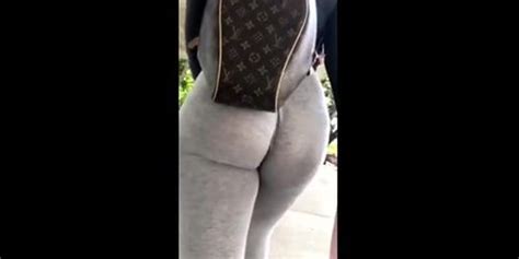 Bubble Ebony Wedgie
