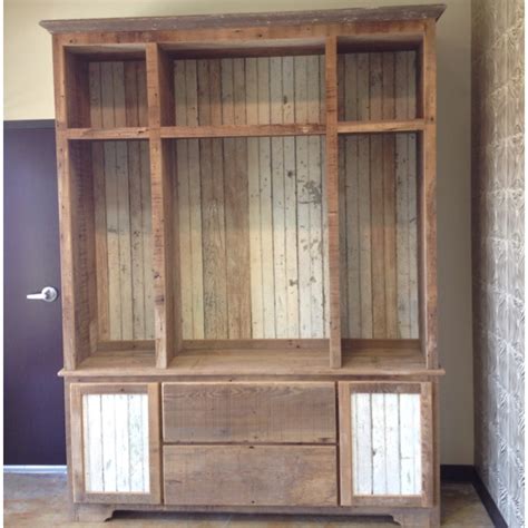Rustic Display Case Finds Us On Facebook Monceret S Fine Woodworking Home Living Room Home