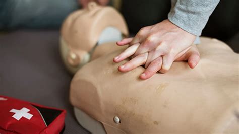 First Aid And Cpr Training Ymca Ywca Of Winnipeg