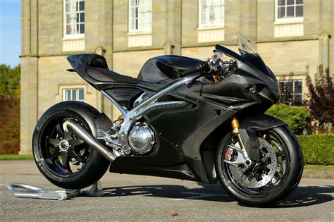 These Are The Most Awesome British Motorcycles Of All Time