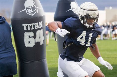 Penn State middle linebacker Kobe King making his case to start: ‘He’s got command of the ...