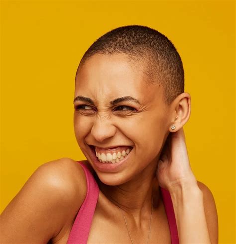 18 Beautiful Hairstyles For Women Suffering From Alopecia