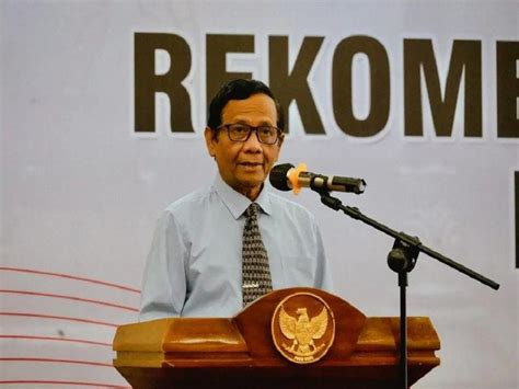Dulu Berjuang Bersama Prabowo Kini Bersaing Mahfud Kami Teman