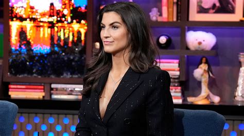 Cnn Host Kaitlan Collins Bites Back After Conservatives Flame Her X Post