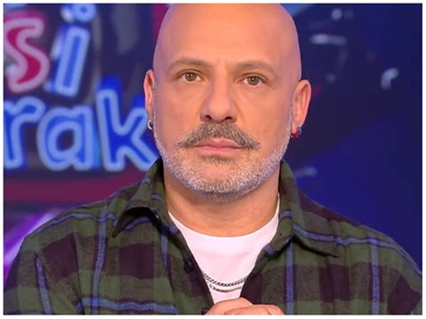 Νίκος Μουτσινάς για Γιώργο Λιάγκα «Για τα παιδιά το καταλαβαίνω ζητώ