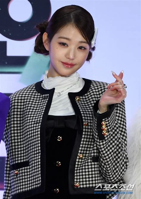 포토 아이브 장원영 하트에 심장 쿵 네이트 연예