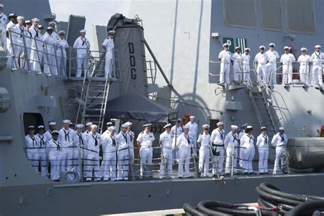 Navy To Separate Sailors Who Share Nude Photos Without Permission