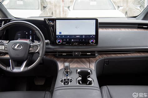 【雷克萨斯lm350h 隽雅版 7座中控台整体图片 汽车图片大全】 易车
