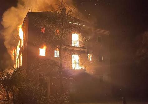 Росія вдарила ракетами по Кураховому щонайменше 12 людей поранені