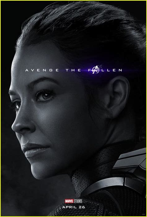 Avengers Endgame Posters Separate The Living From The Dead Photo