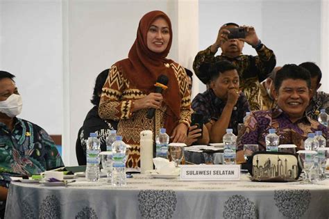 Digelar KPK Indah Putri Ikut Rakor Membangun Tata Kelola BUMD Sektor