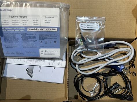Tektronix Tbs2102b Digital Oscilloscope 100mhz New Open Box Ebay