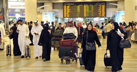 الكويت تنفي رفع الحظر عن قائمة الدول الـ34 بشأن السفر الخليج أونلاين