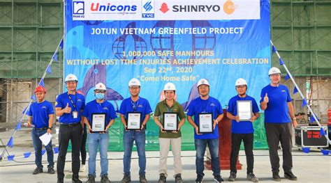 Phan Vu Is Honored To Receive 1 Million Safe Working Hours Phan Vu