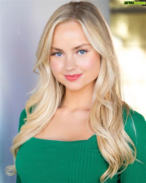 Alta Sweet Tabar Wiki Biography Age Gallery Spouse And More