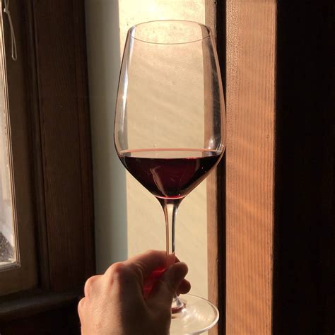 Château Croix DAumèdes Cuvée Réserve Emma Dozen Grapes