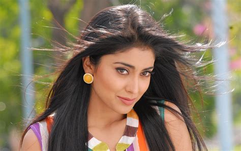 1600x1019 Shriya Saran Hd Wallpaper Rare Gallery