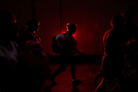 In Pictures Migrant Caravan Leaves Southern Mexico Headed To Us Border