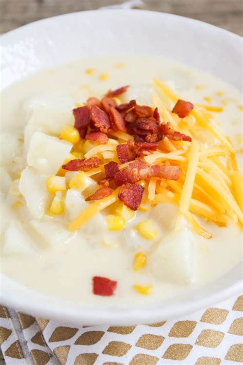 Bacon Clam Chowder 23 Amazing Soup Recipes The Baker Upstairs