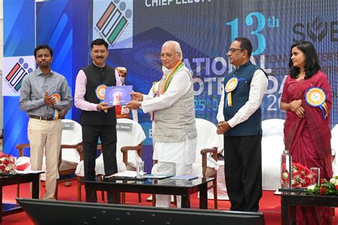 Kerala Governor On Twitter Honble Governor Shri Arif Mohammed Khan