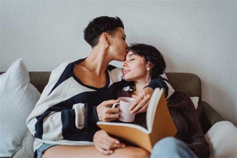 5What Does A Kiss On The Head While Hugging Mean