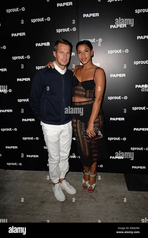 Miami Beach Fl December 04 Hannah Bronfman Attends Paper Magazine