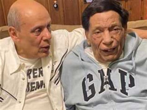 المنتج عصام إمام لـالعاصمة الزعيم في منزله وبصحة جيدة موقع العاصمة