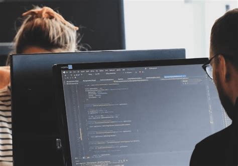 Attracting More Women Into Mainframe IT Macro