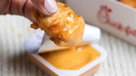The Tiktok Hack That Will Add A Kick To Chick Fil A Sauce