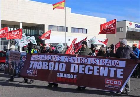 La Plantilla Del Centro Estrada Inicia Dos Semanas De Huelga Estamos
