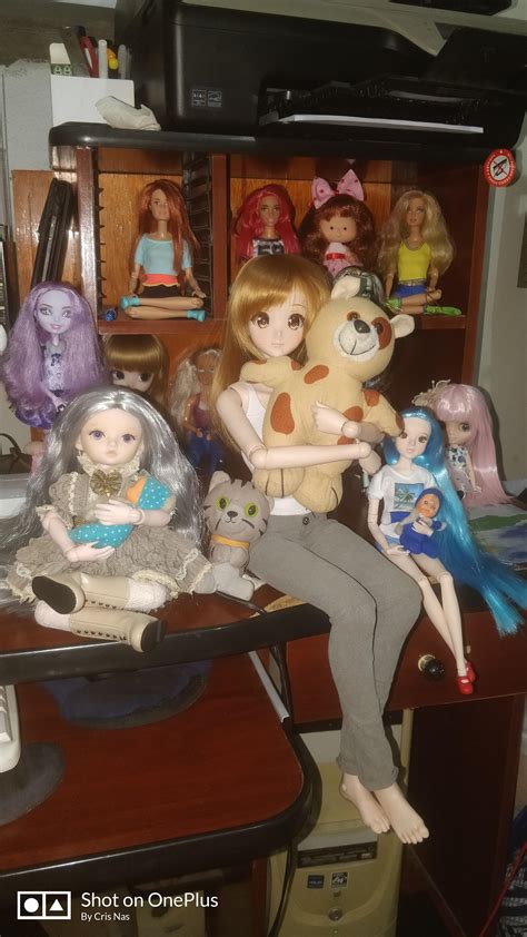Happy Wednesday To Everyone From Mirai Her Stuffed Pets And Her Sisters R Dolls