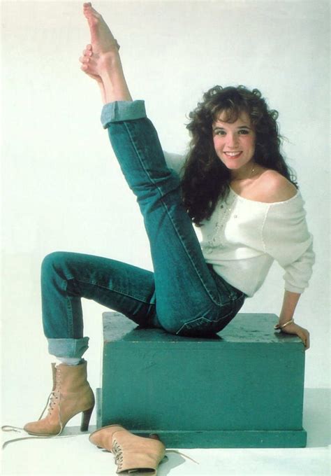 Picture Of Lea Thompson