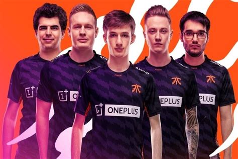 Fnatic And Movistar Koi Starten Mit Niederlagen Bei Worlds