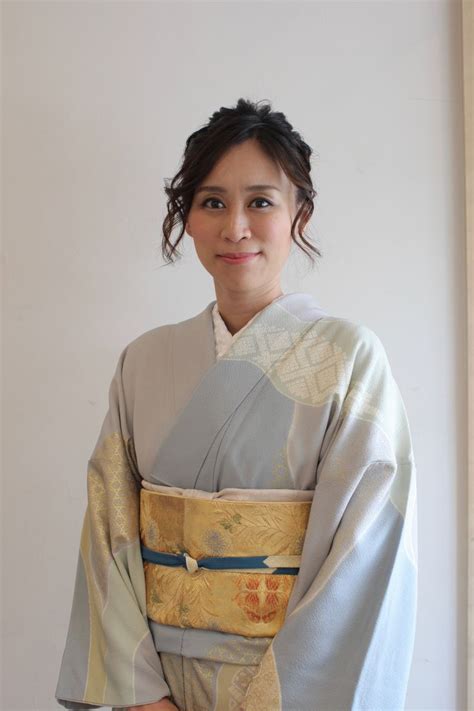 六花のレンタルきもの 訪問着 結婚式 薄水色花紋 Hgr3 8 Kimono Fashion Short Hair Styles