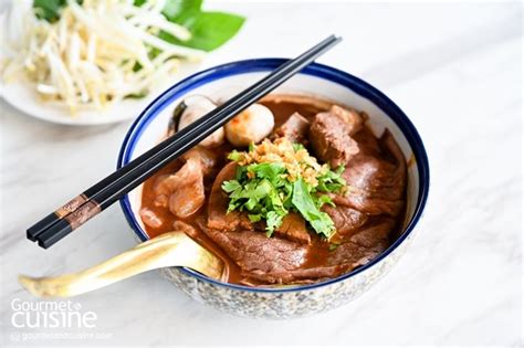 เข้มข้นถูกใจกับ 3 ร้านก๋วยเตี๋ยวเรือมาแรง