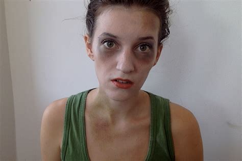 Sexy Zombie Makeup For Halloween Can Actually Be Reasonably Attractive