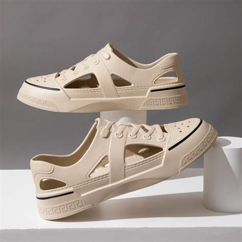 남성용 경량 Eva 캐주얼 홀 슈즈 샌들 나막신 연인 홈 가든 야외 여름 해변 플랫 남자 슬리퍼 2023 신상 Aliexpress