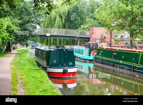 Narrowboats On The Oxford Canal At Oxford Oxfordshire England UK